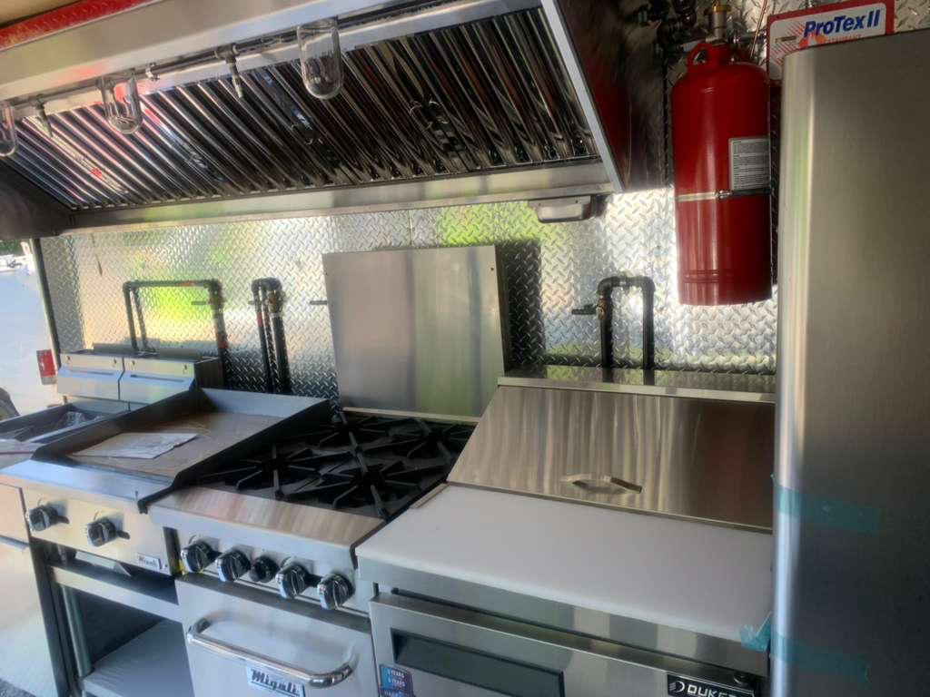 Mobile Kitchen Pro - Fabricante de Food Trucks en USA